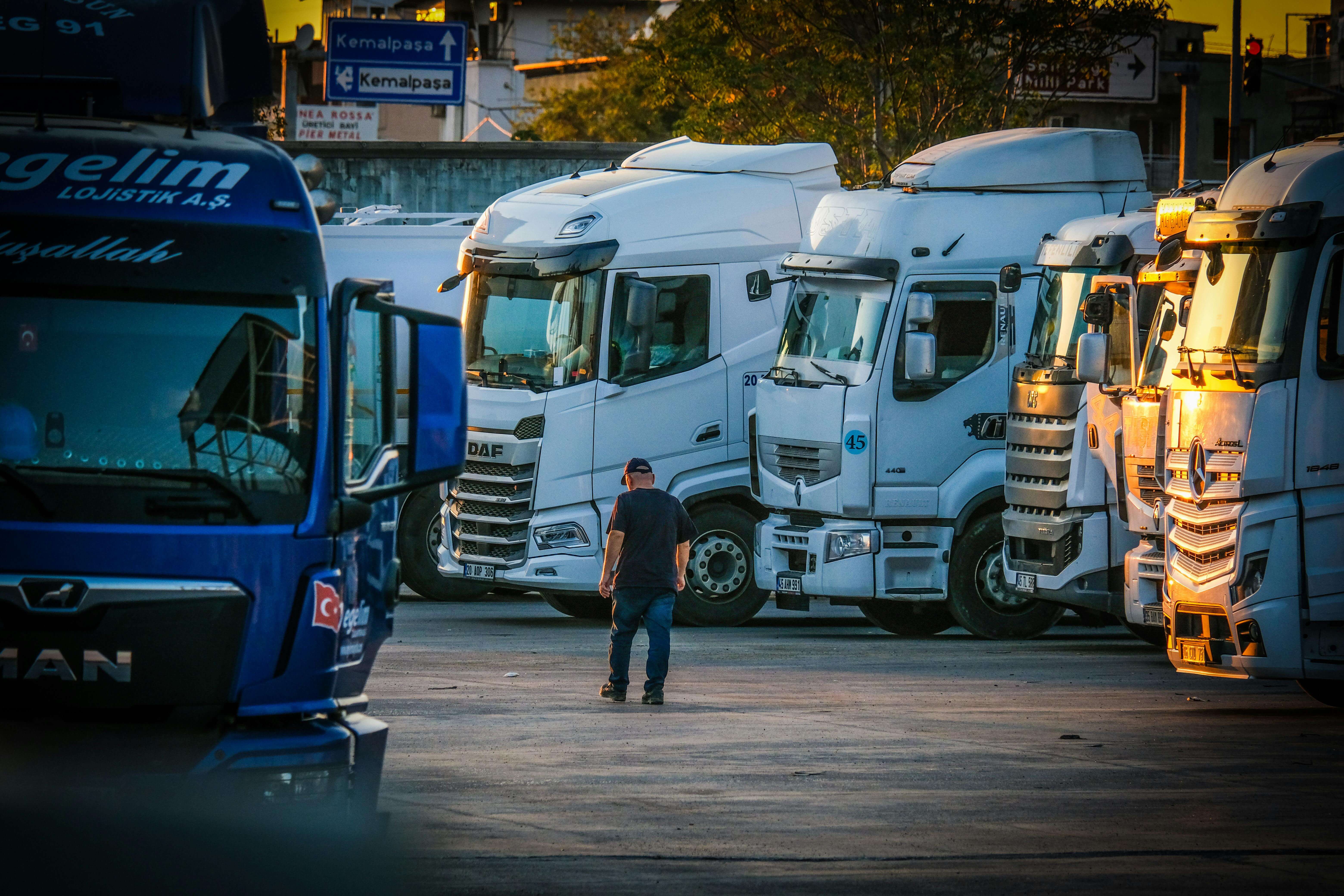 Shipsure || Logistics, Express Parcel, Freight, Courier, Shipping ...